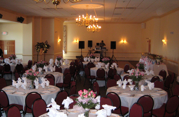 Spring Mill Banquet Hall - WeddingMapper.com